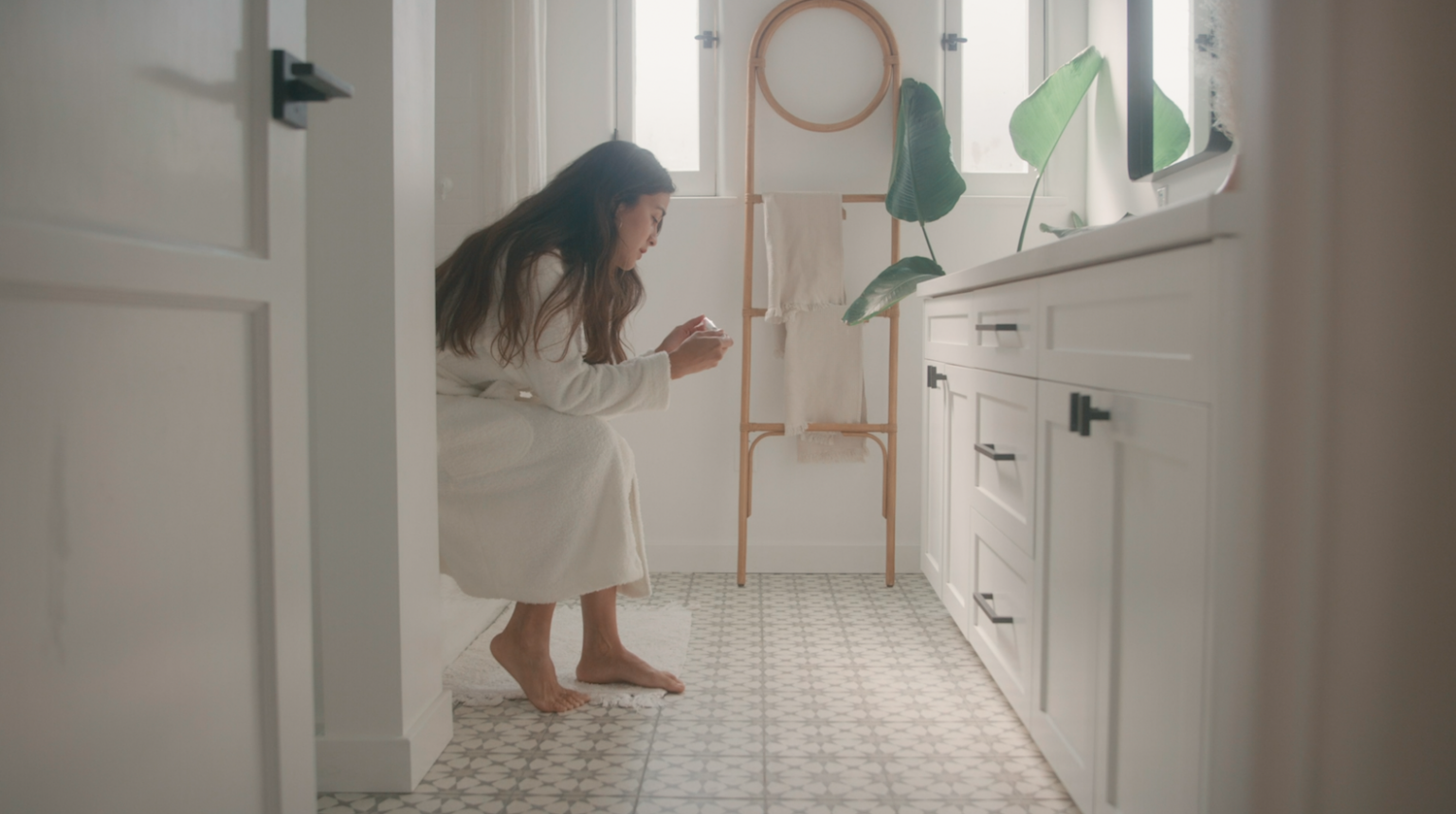 The 6 Essential Ways To Frame A Shot – FILMPAC