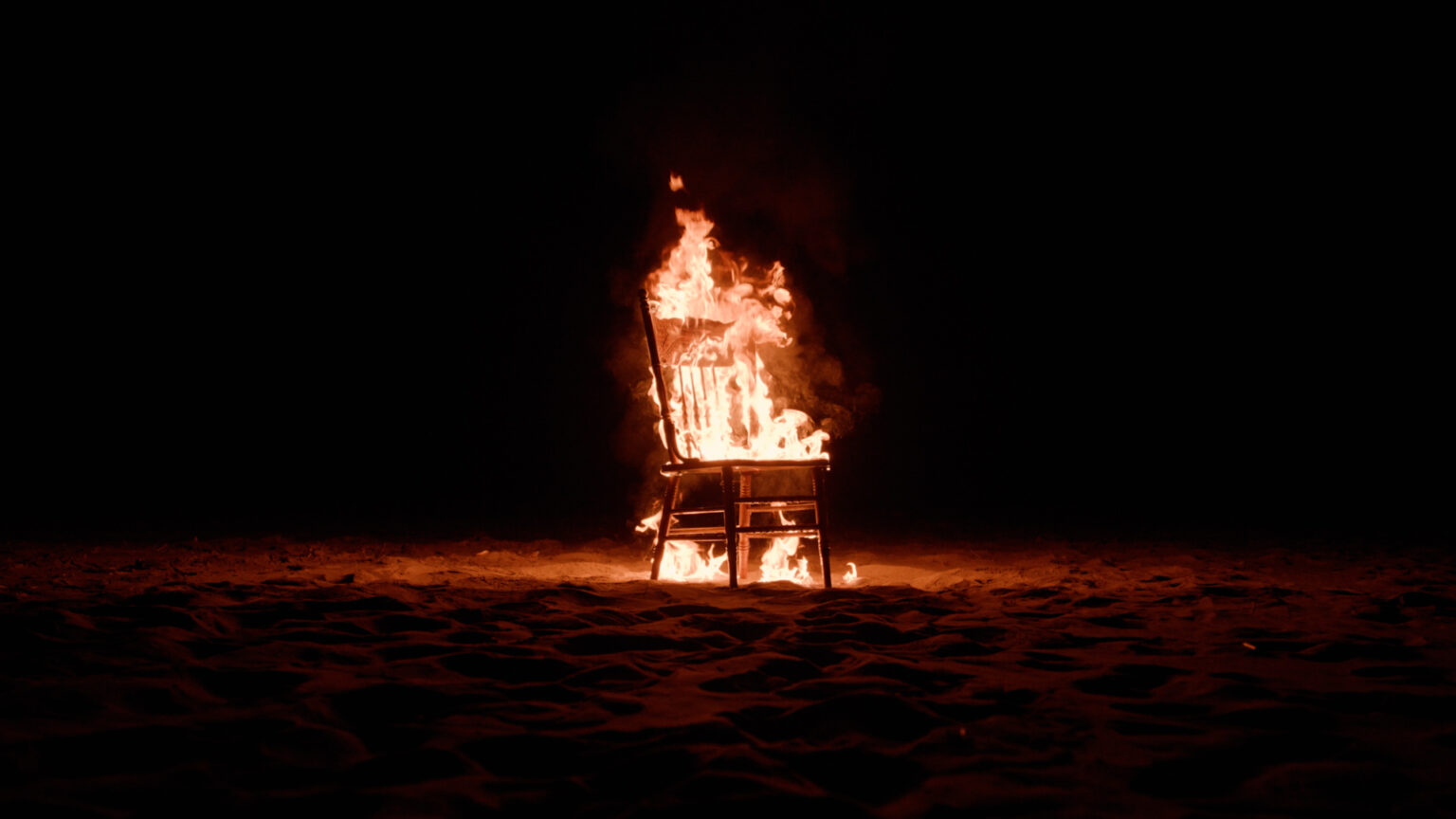 Free Clip: Burning Chair – FILMPAC